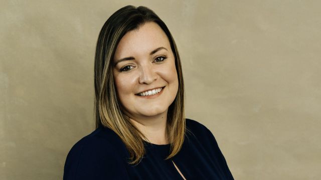 Rhian Morgan of Acumen Financial Planning wins top Women in Finance Award