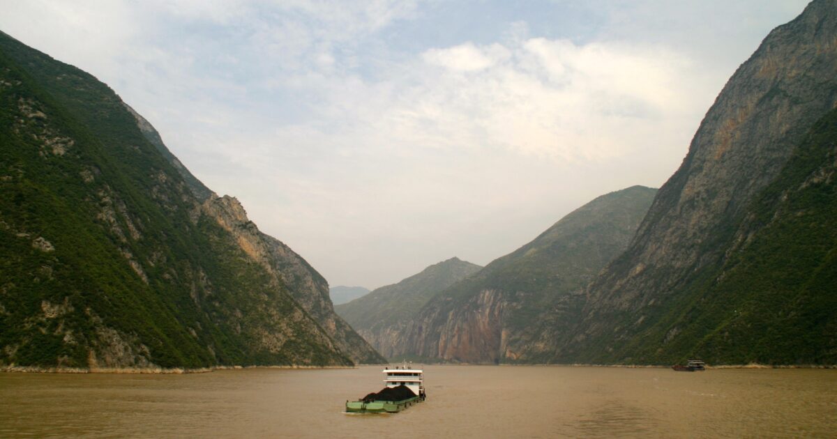 Aberdeen scientists study Yangtze River PFAS pollution