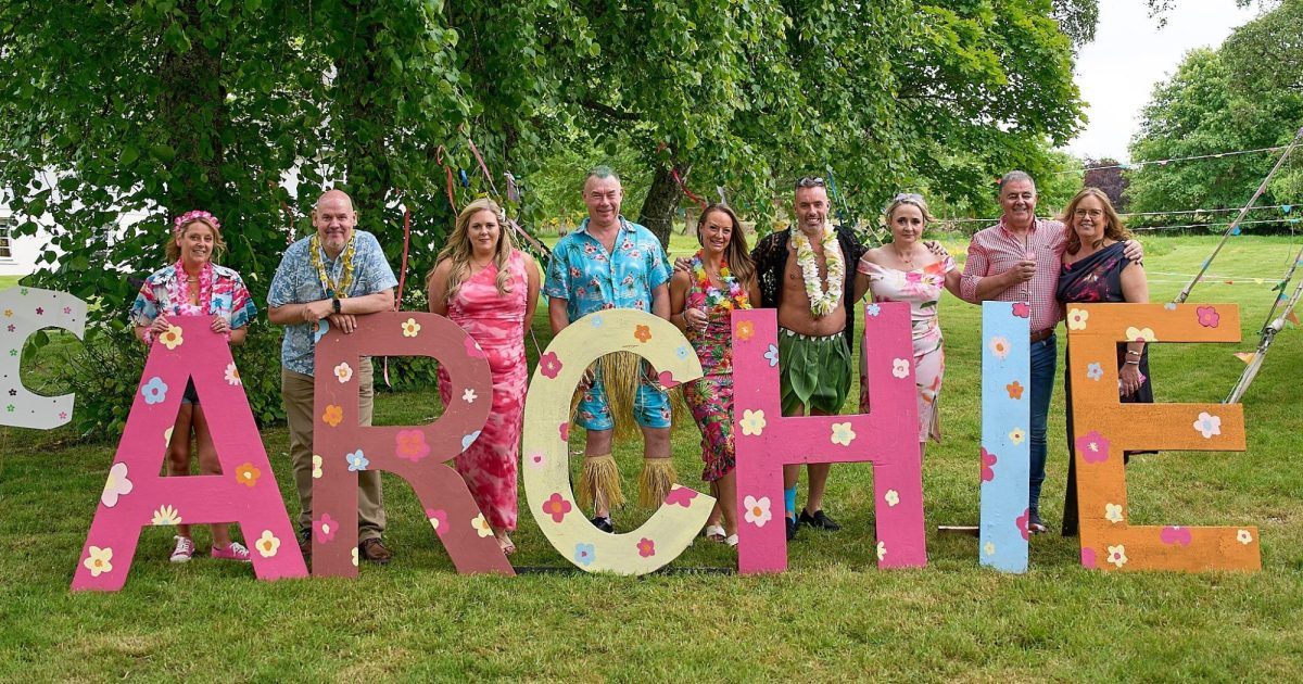 The Archie Foundation 'waves' aloha to fundraising event